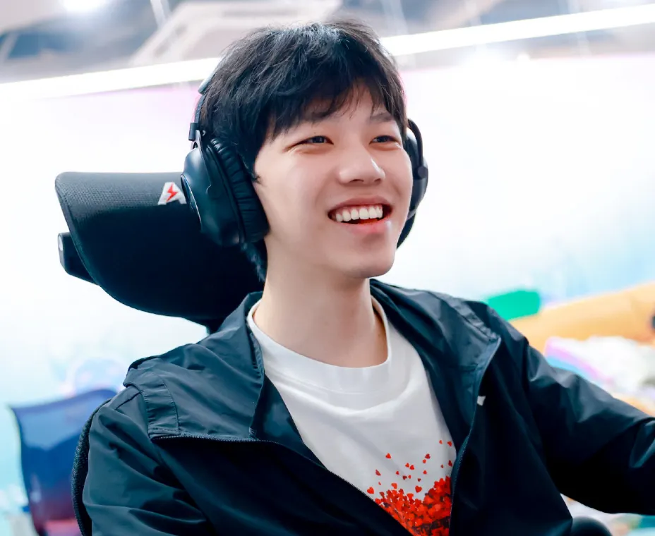 Playing extremely unstable at Worlds 2025, BLG also "angered" LPL fans - Information